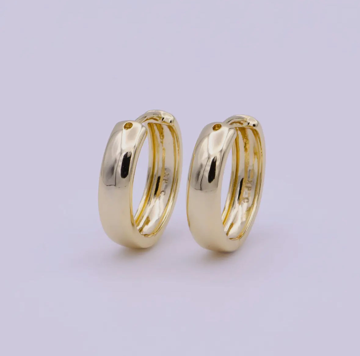 14K Gold Chunky Hoop – hello em collection